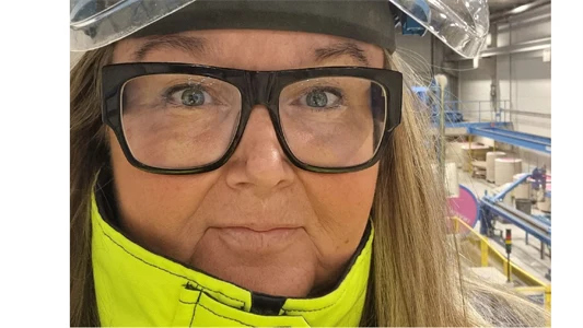 "Vi hjälps åt, involverar varandra och löser problem varje dag." - Holmen