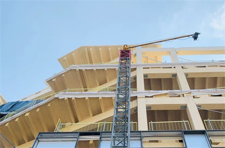 Record-breaking and specialist projects for the installation team ...