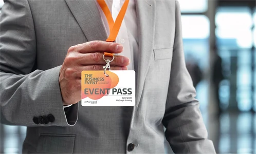 Replacing The World’s Plastic ID Cards | Holmen